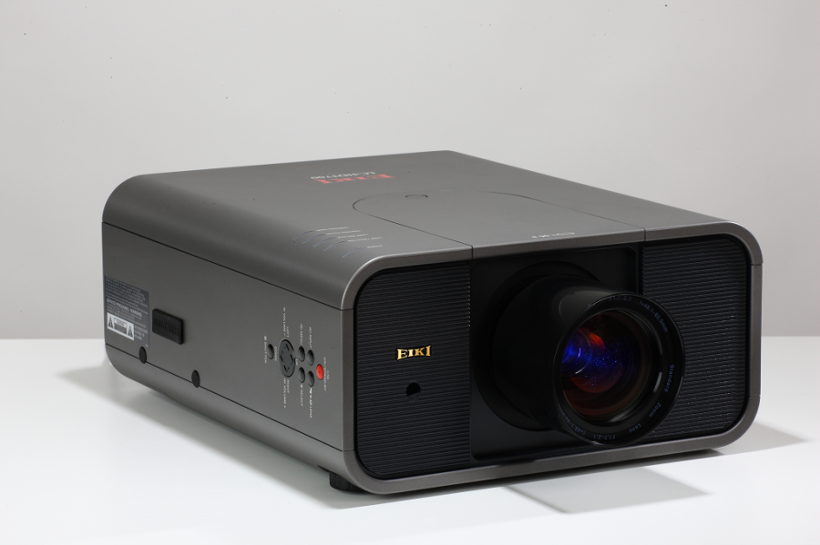 LC-HDT700 HD Widescreen Projector | EIKI Projectors
