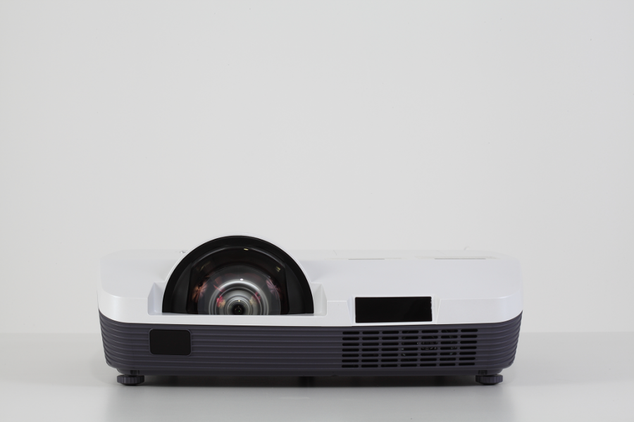 LC-WAU200 HD Widescreen Projector | EIKI Projectors