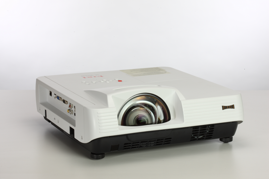 LC-WS250 LCD Projector | EIKI Projectors